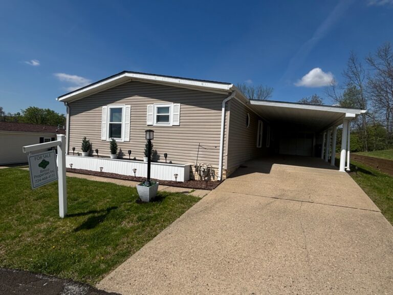 Cloverleaf Estates West (Carnegie) | Cloverleaf Communities