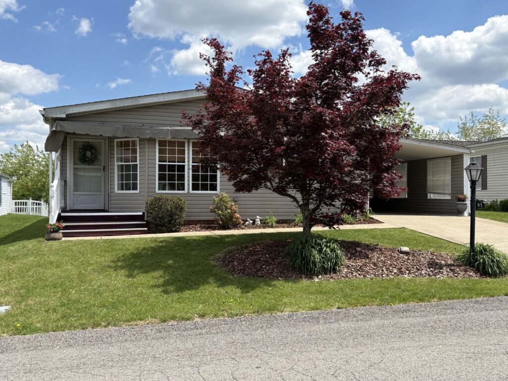 Cloverleaf Estates West (Carnegie) | Cloverleaf Communities